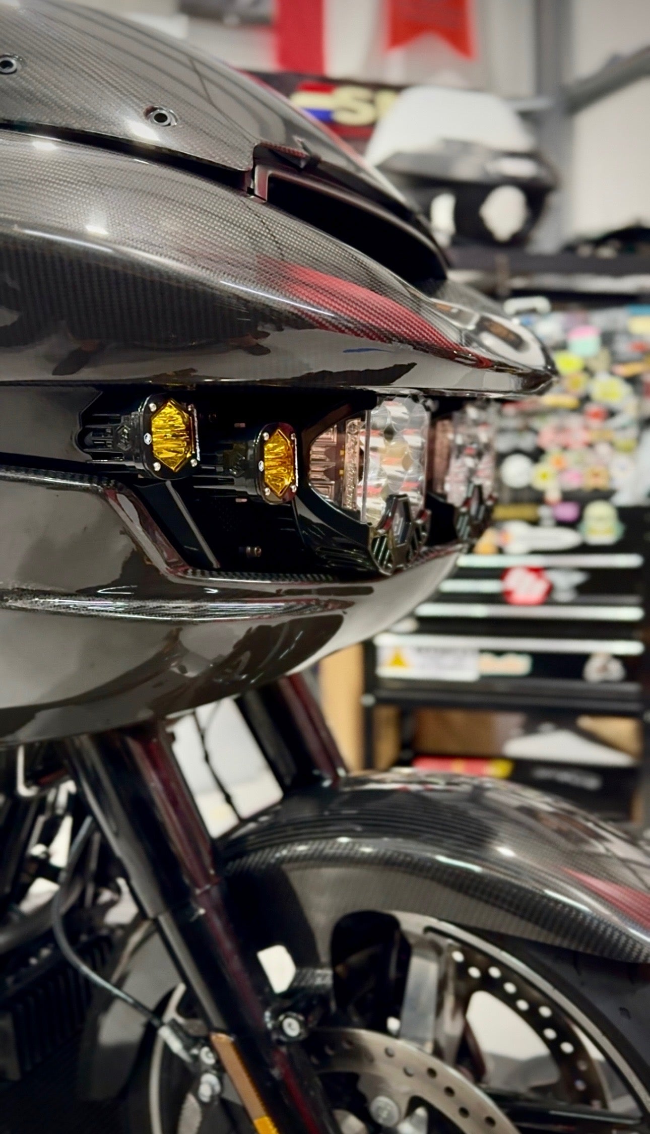 Lucy Build – Blockhead Moto